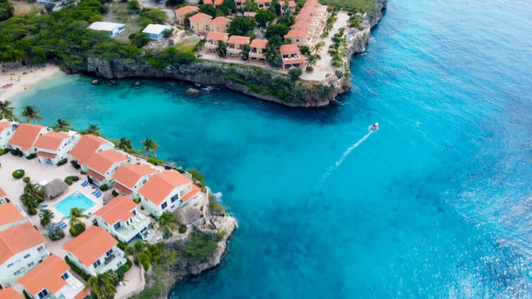 Is Curacao Safe For Tourists? Ultimate Guide With Safety Tips - SHADES ...